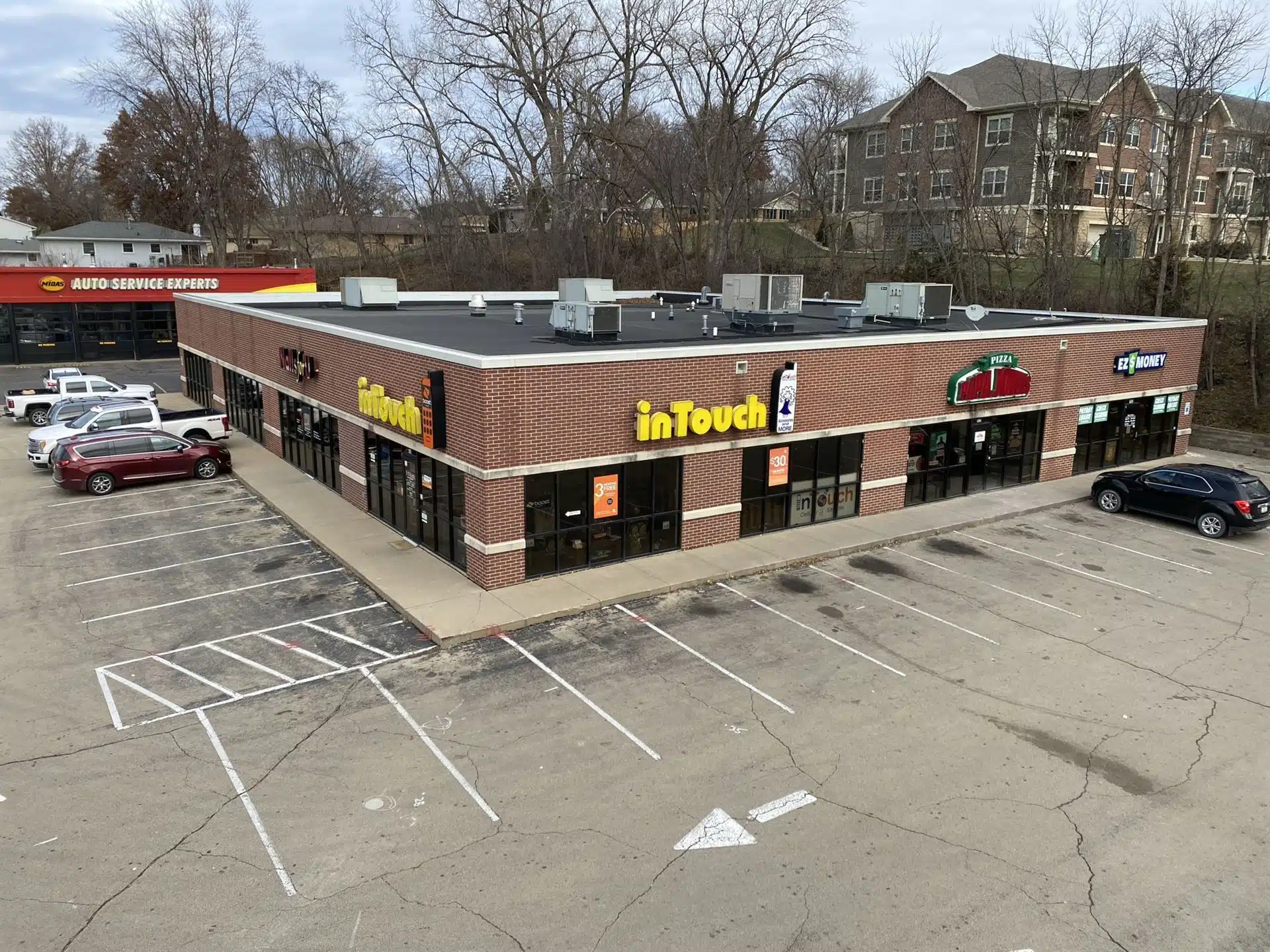 Multi-Tenant Building – Rauen Capital